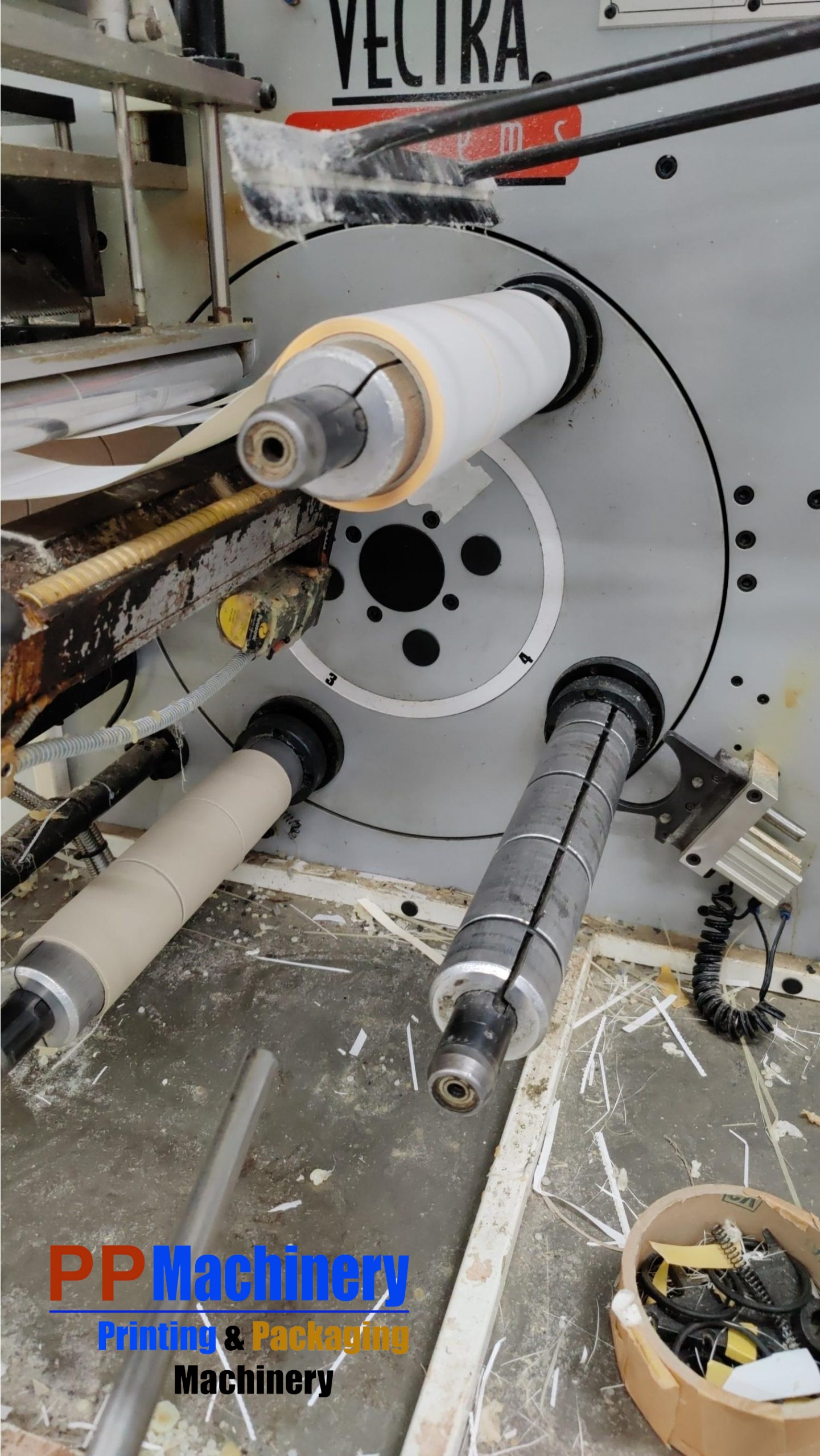 AB Graphics Vectra 410-4 turret rewinder from 2002 for immediate sale ...