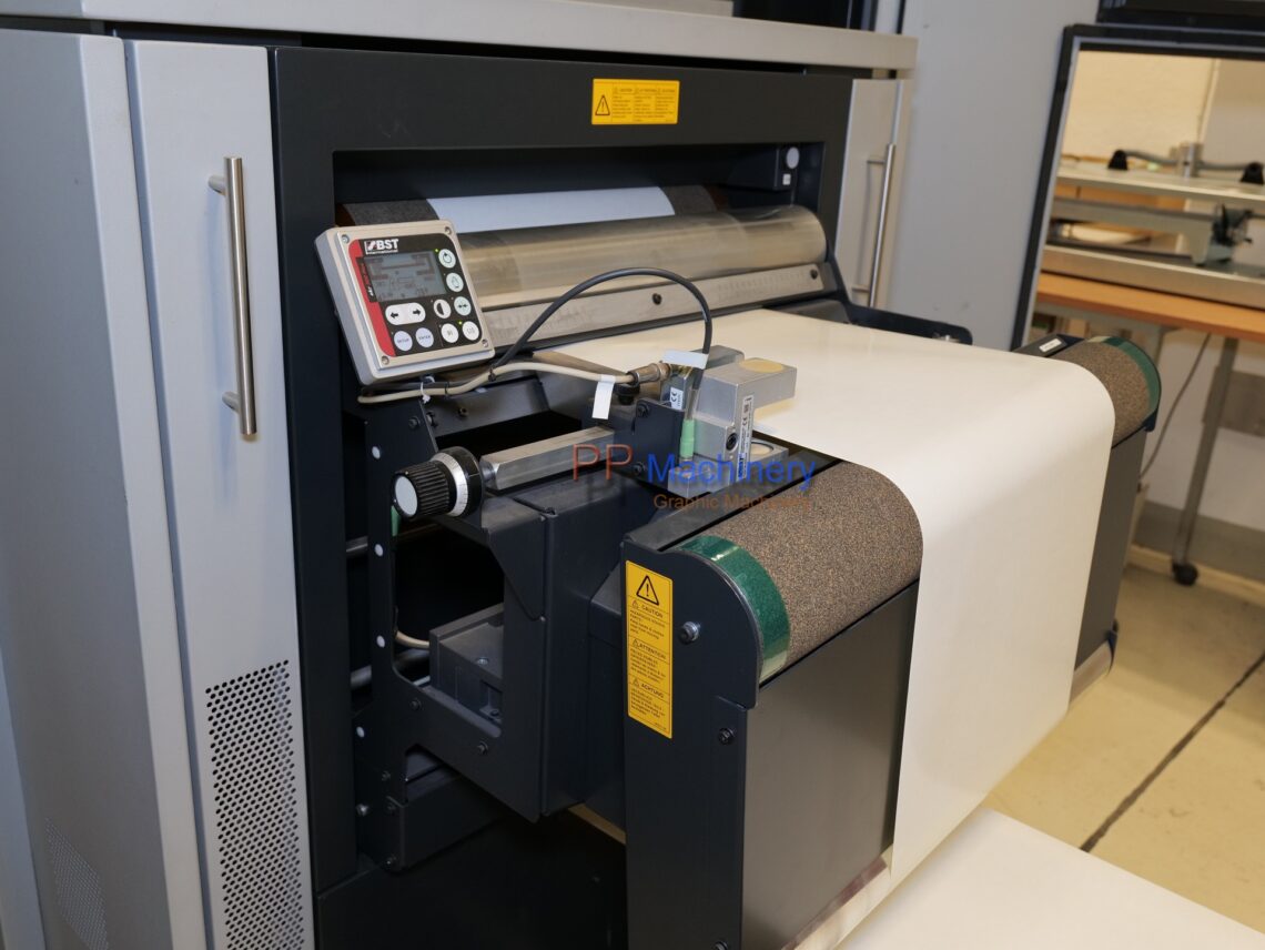 Xeikon 3300 digital label printer – 5 colours from 2012 in mint ...