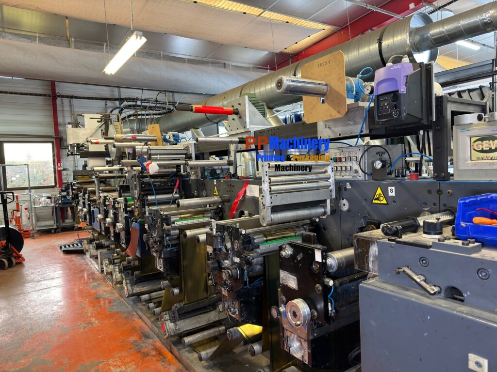 Gallus EM 280 8 colours with chilled rollers and flatbed die cutting ...